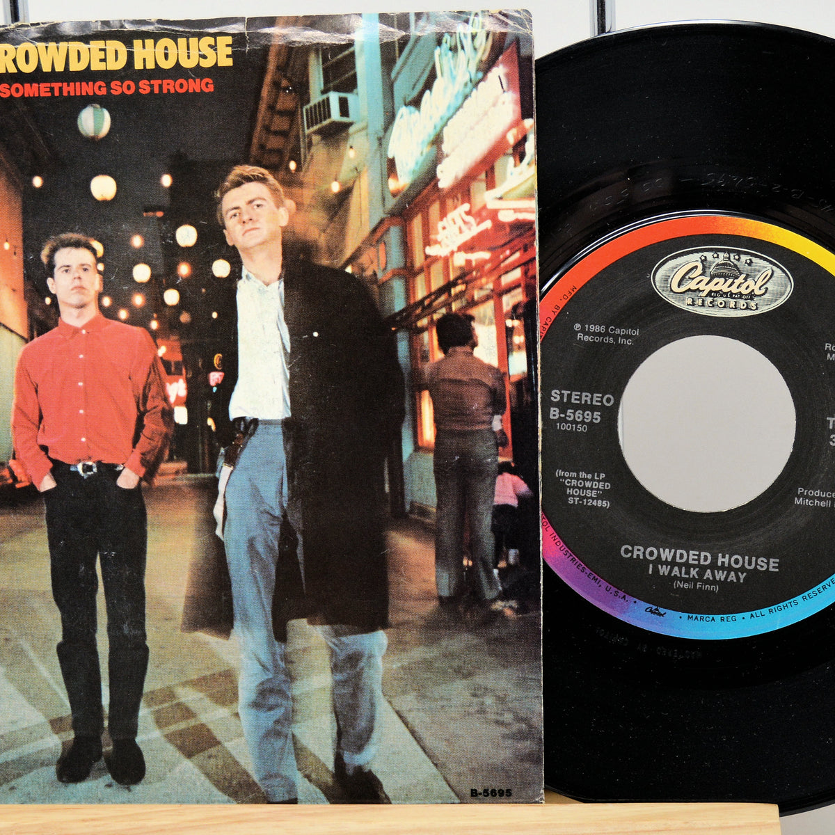 Crowded House - Something So Strong – Joe's Albums
