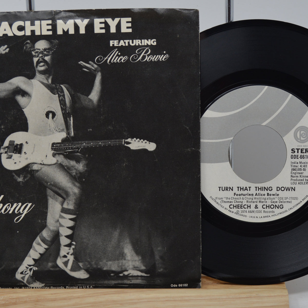 Cheech & Chong - Earache My Eye / Turn That Thing Down, 7 Inch Vinyl ...