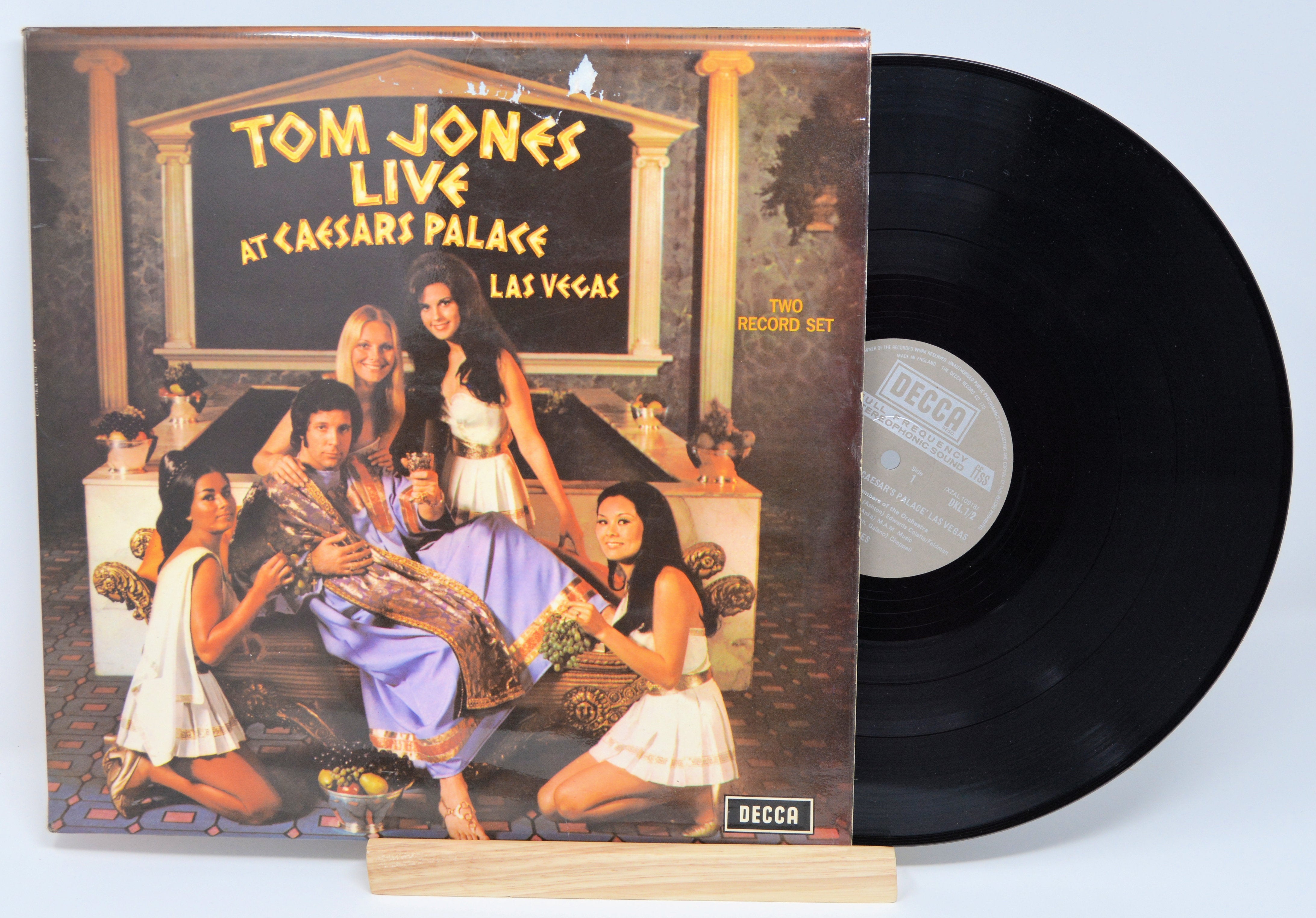 Jones, Tom - Live At Caesars Palace, Vinyl Record Album 2LP – Joe's Albums