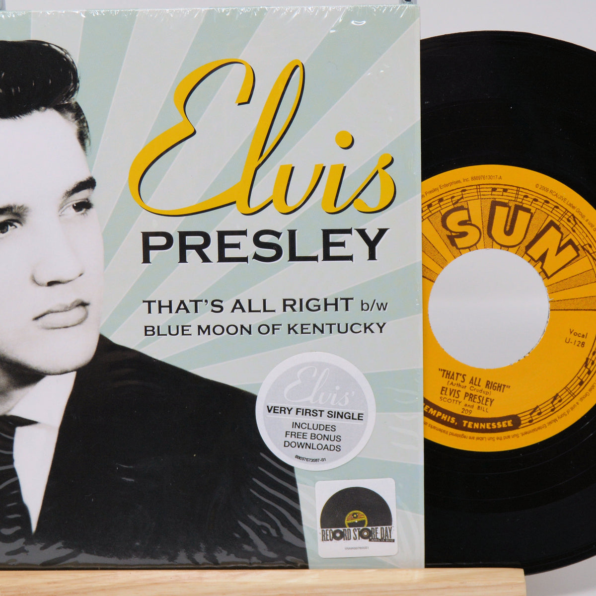 Elvis Presley - That's All Right / Blue Moon Of Kentucky, Vinyl 7 Inch ...