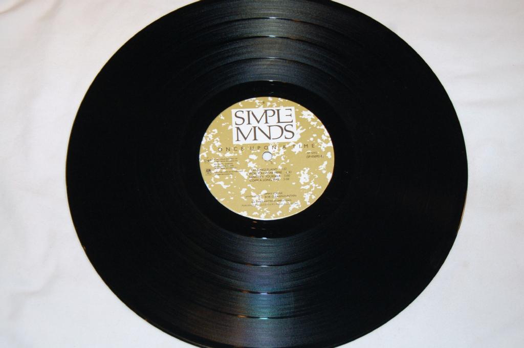 Simple Minds - Once Upon A Time, Vinyl Record Album LP – Joe's Albums