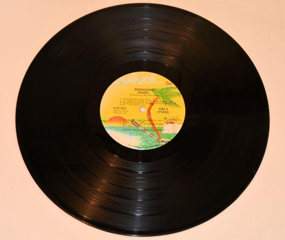 Sparks - Propaganda, Vinyl Record Album LP, Island ILPS 9312 – Joe's Albums